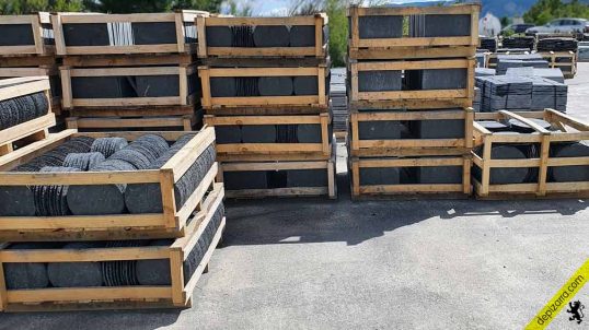 QUALITY SLATE SLABS. Natural slate form Spain.