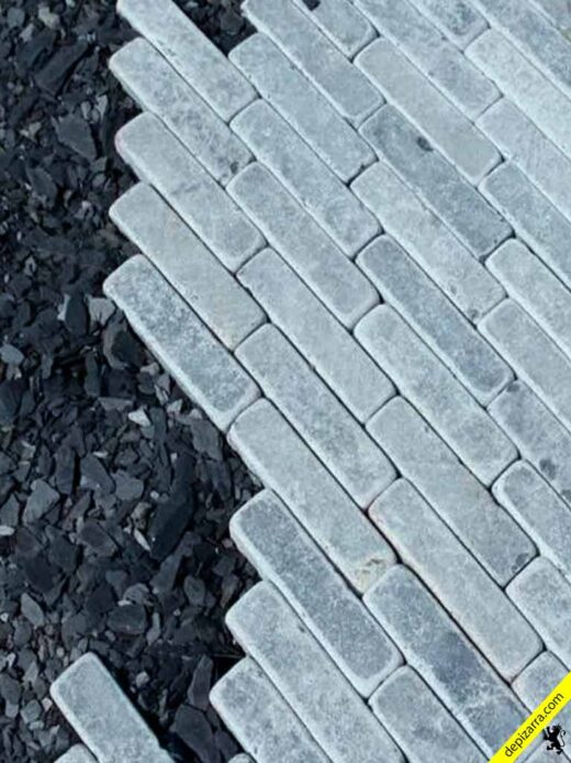 Tumbled grey slate cobbles | Pizarra natural | Depizarra